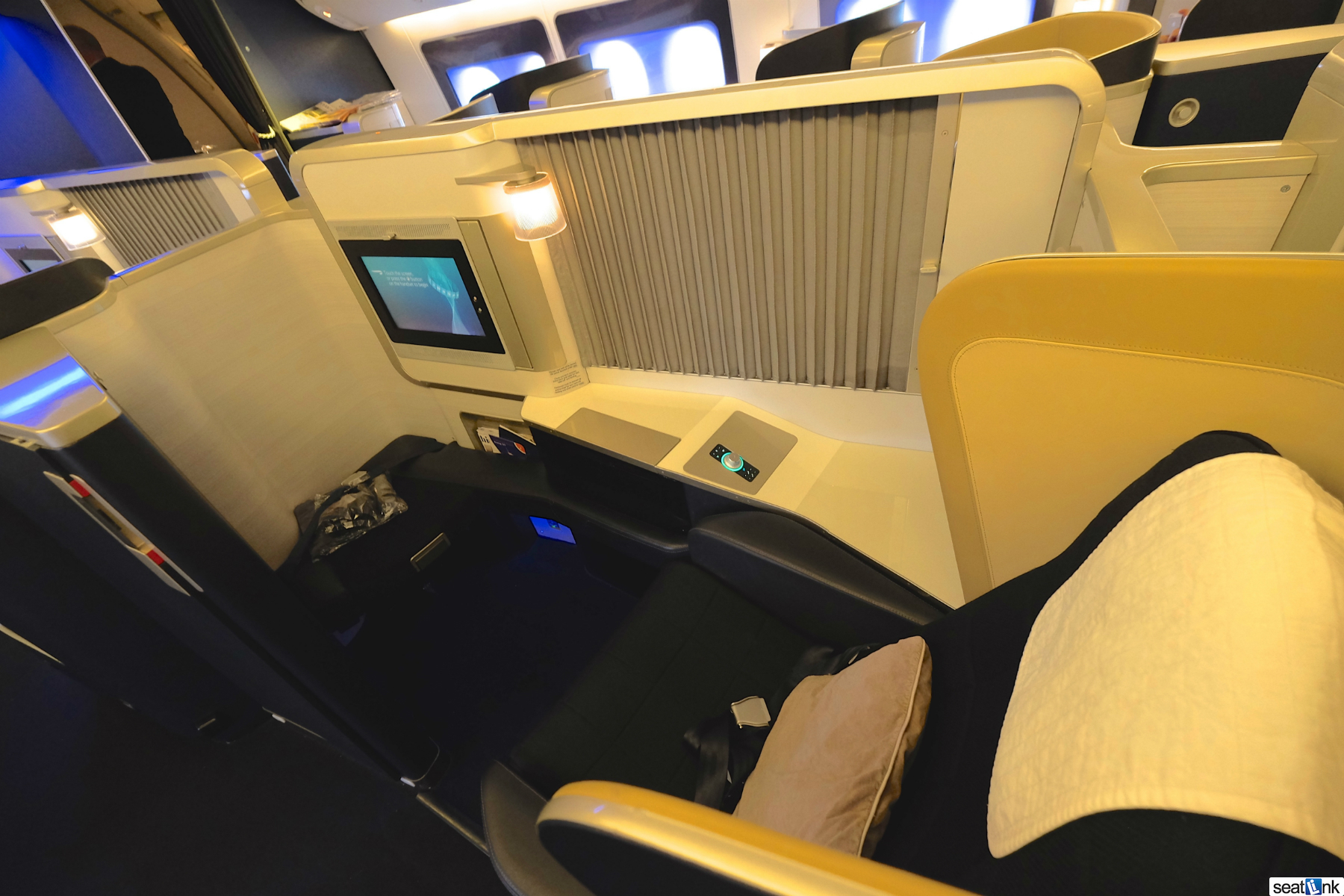 British Airways 777 First Class LHR to SEA [Review] - The Seatlink Blog