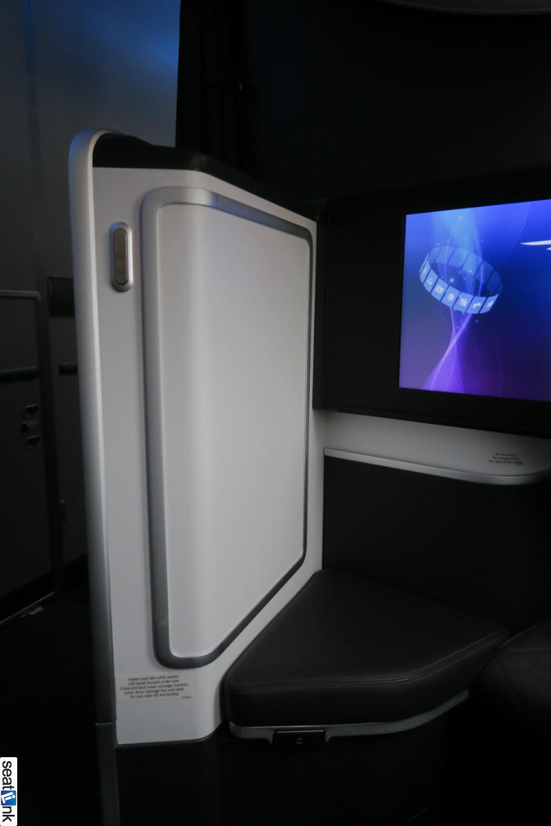 British Airways 787-9 New First Class Review - This is What First Class ...