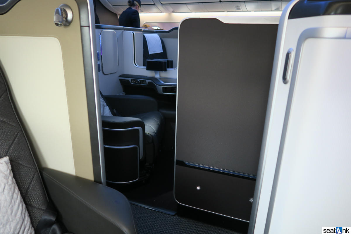 British Airways 787-9 New First Class Review - This is What First Class ...