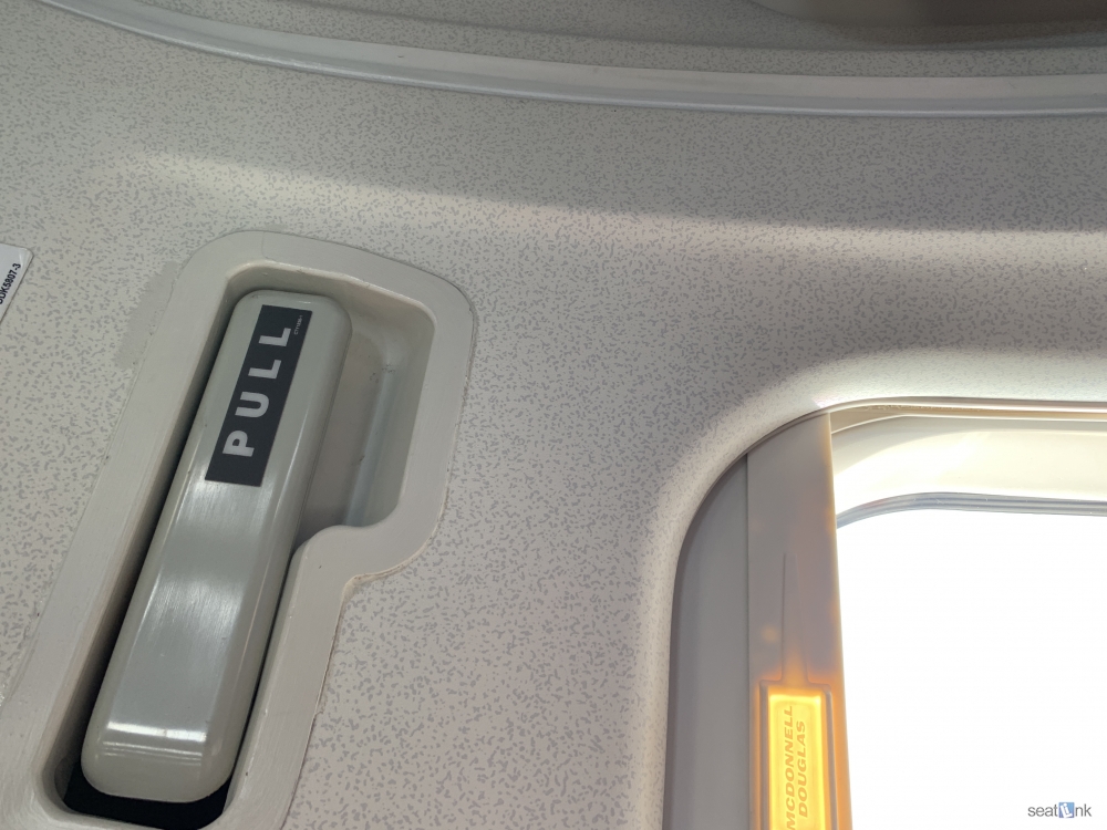 American Airlines McDonnell Douglas MD-80 Seating Chart - Updated ...